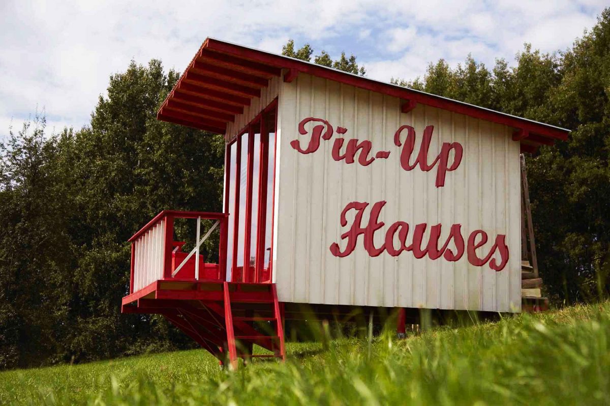 The Cheryl Cabin by Pin-up Houses – TinyHouseDesign